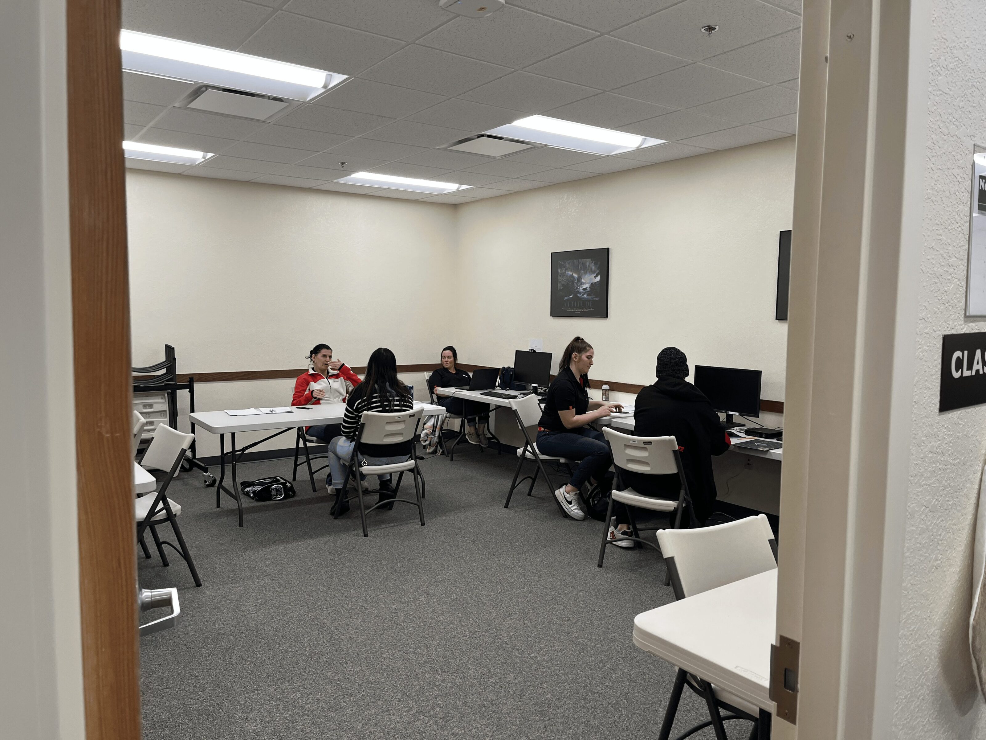 Rolla Job Center Hosts Successful Freddy’s Hiring Event » Central ...
